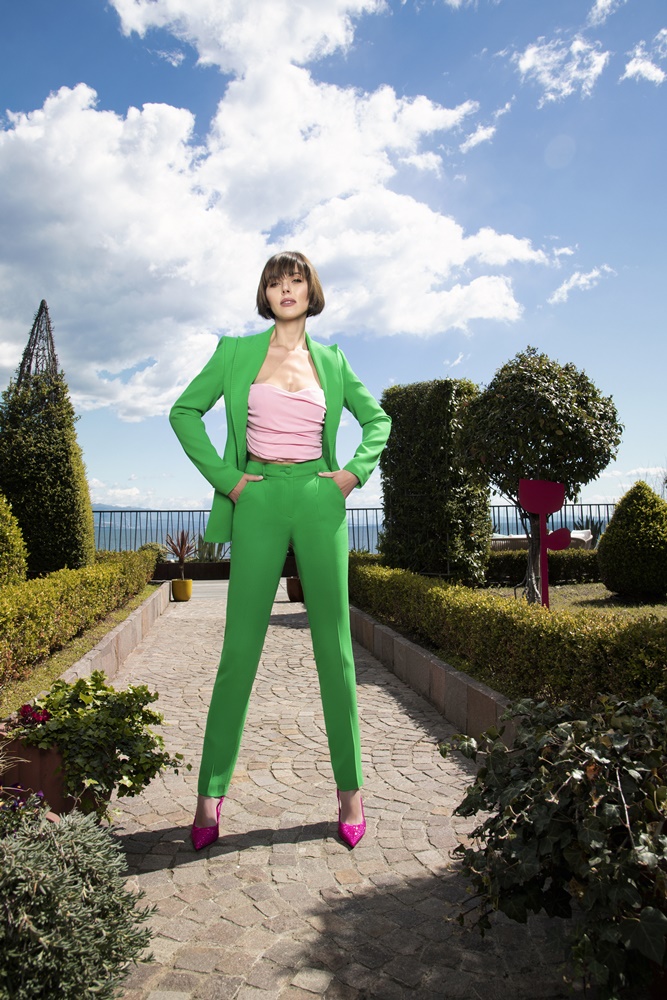 DeLight: Nova proljetna kolekcija za moćne žene puna kolorita